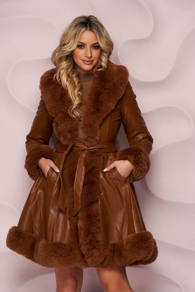 Modele De Geci Dama Scurte Si Lungi Online » Iubesc Moda